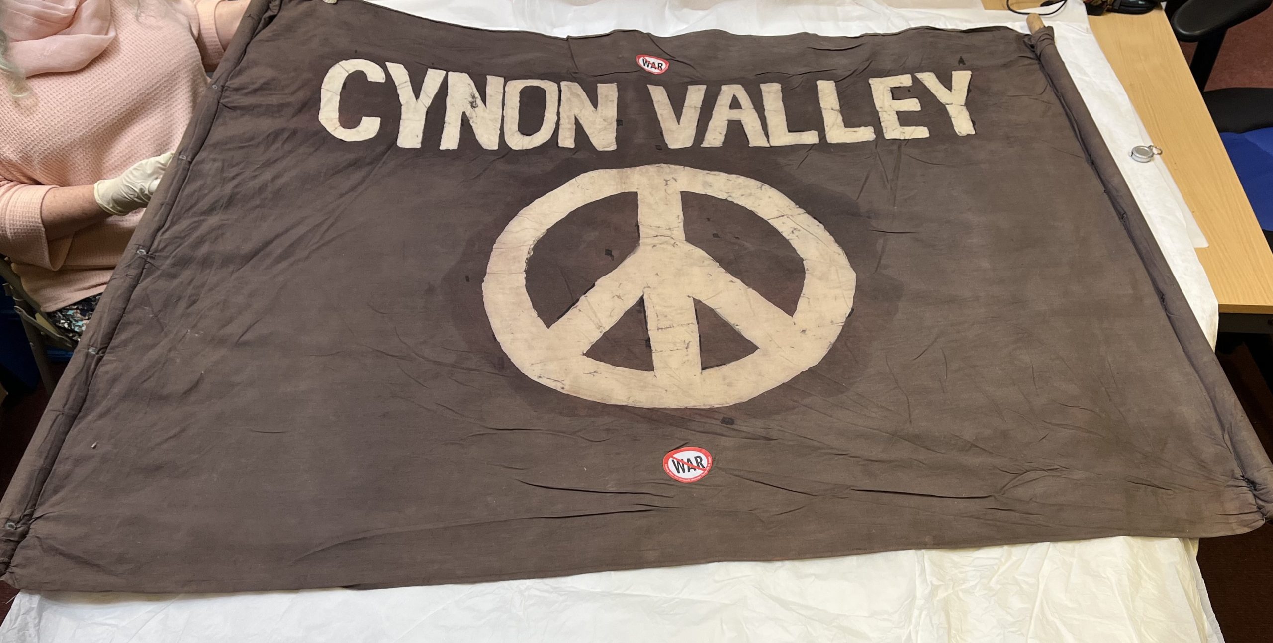 The History behind the C.N.D. Flag (Bilingual) - Cynon Valley Museum Trust